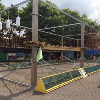 Timber Panel Maze - Hennessy Outdoors
